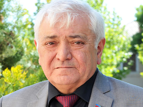 Ektrasensin bu sözləri millət vəkilini güldürdü - VİDEO